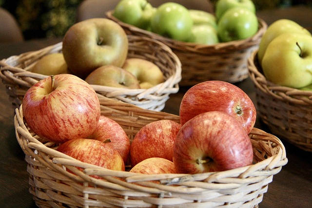 Polish Apples